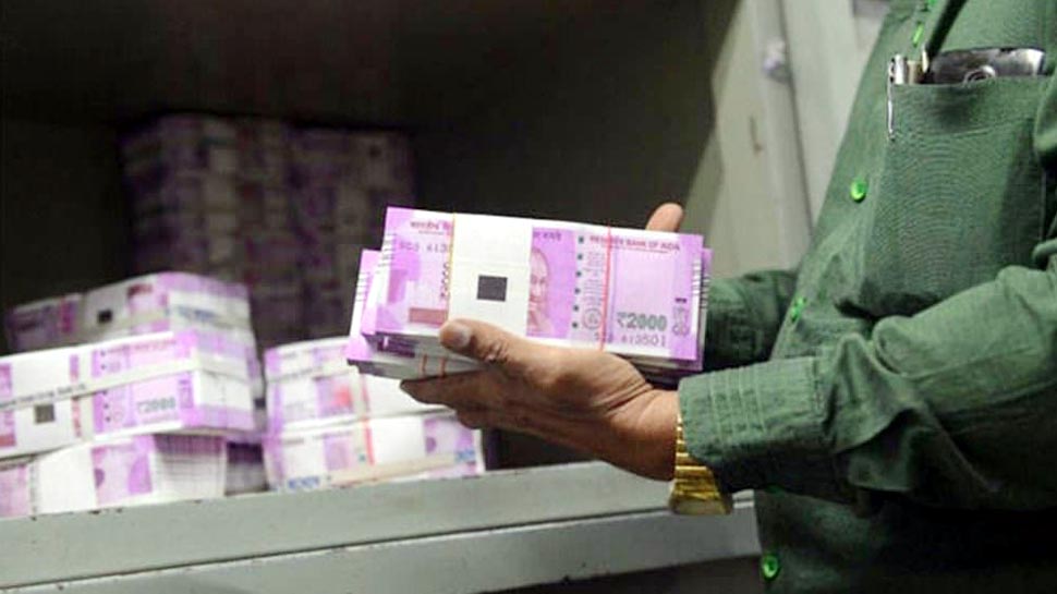 देशाला 'खुळखुळा' करणारे ९३३९ कर्जदार... 'एसबीआय' येणार गोत्यात? | 9339 ...