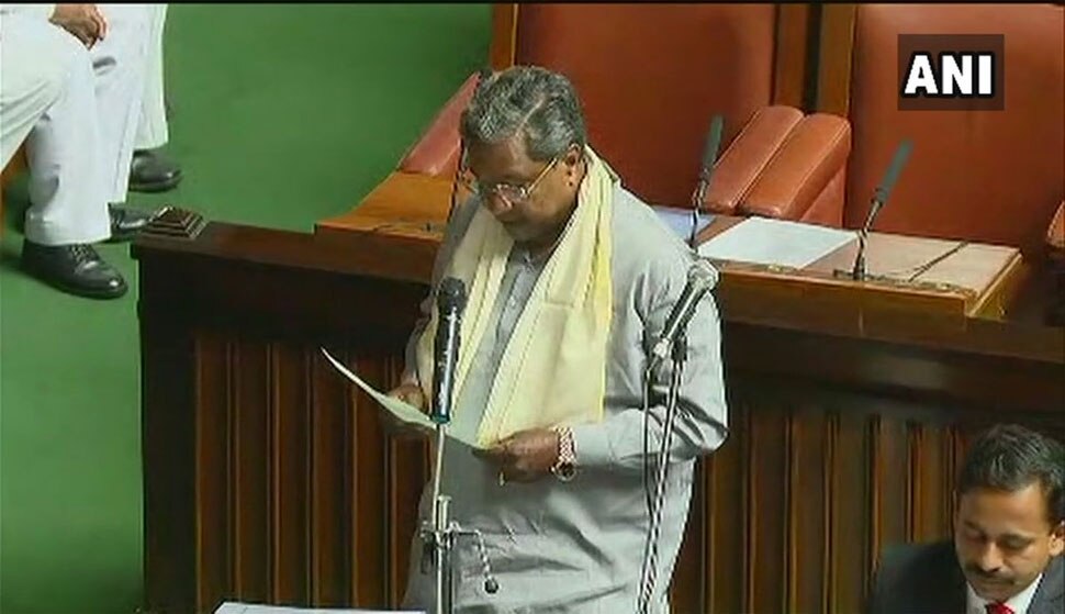 कर्नाटक सत्ता संघर्ष : बहुमत चाचणीचे थेट प्रक्षेपण करण्याचा न्यायालयाचा ... कर्नाटक सत्ता संघर्ष : बहुमत चाचणीचे थेट प्रक्षेपण करण्याचा न्यायालयाचा ...