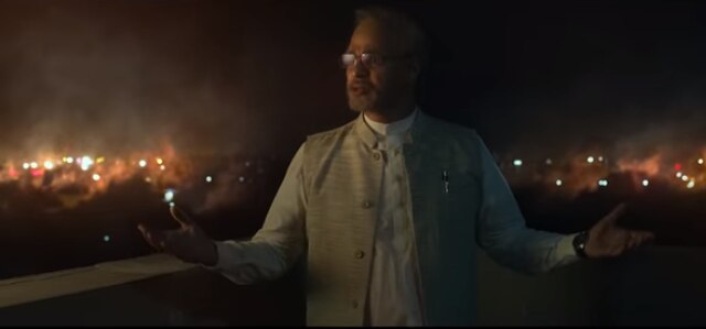 PM Narendra Modi trailer: गुजरात संकटात असतानाचा नरेंद्र मोदींचा भावूक ...