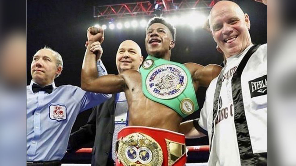 बॉक्सिंग रिंगमध्ये झालेल्या दुखापतीनंतर २७ वर्षांच्या बॉक्सरचा मृत्यू ...