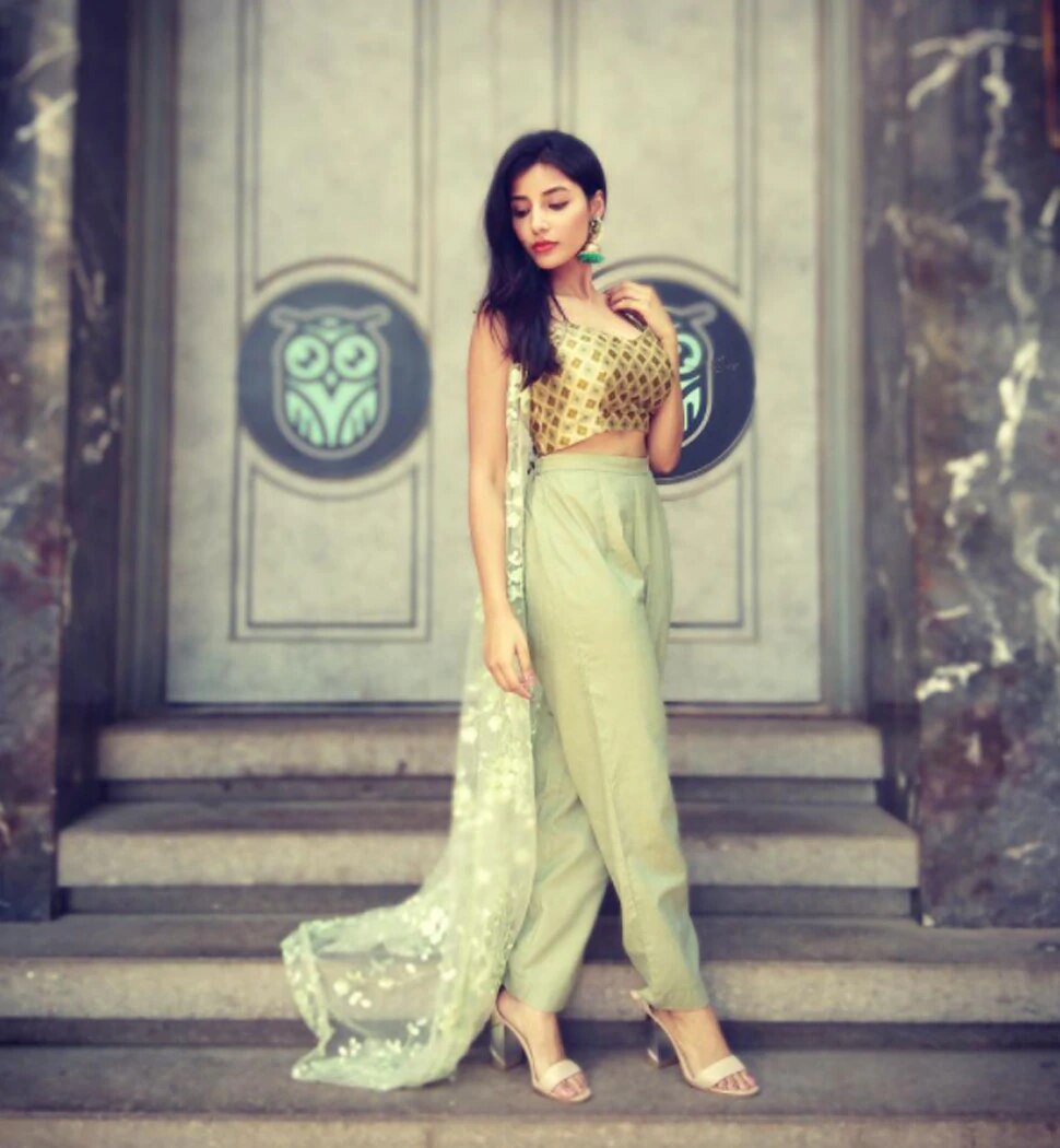 रियल लाईफमध्ये अत्यंत बोल्ड आहे 'मिर्झापूर'मधील डिंपी | Dimpy from ...