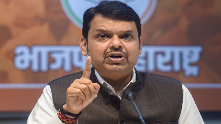 Opposition Leader Devendra Fadnvis on Chandiwala Committee