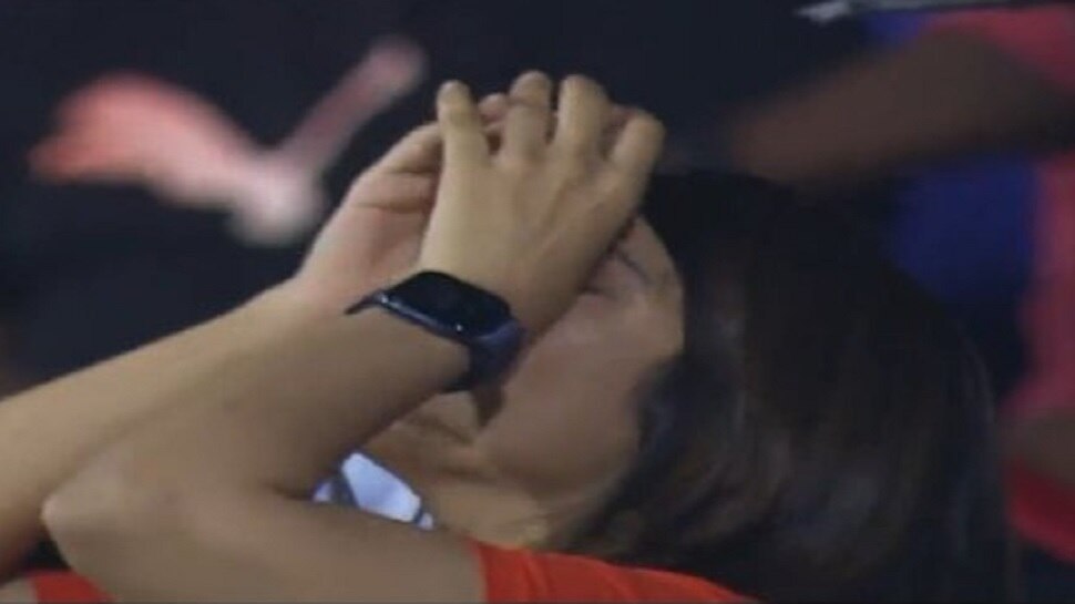 IPL 2021 RCB vs SRH Kaviya Maran crying after lossing match photo viral ...