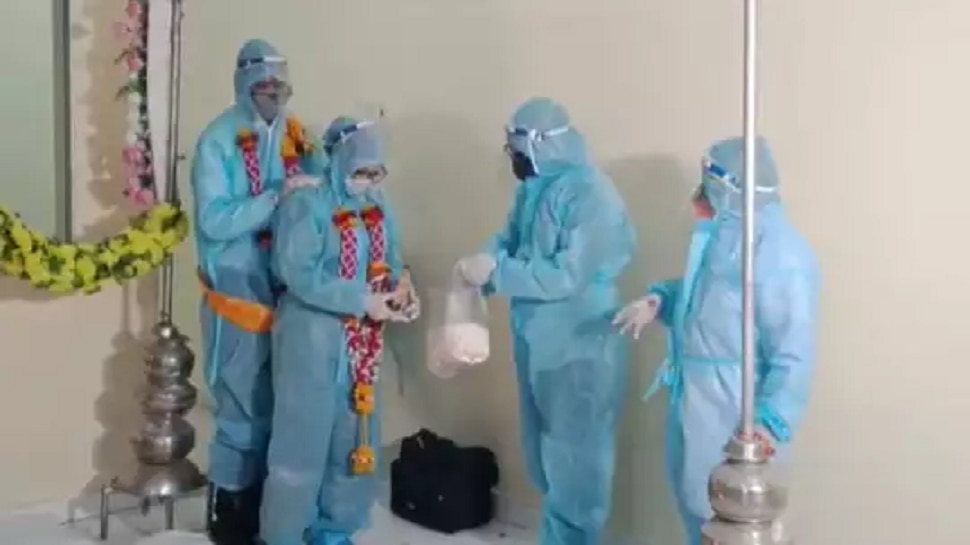 madhya-pradesh-a-couple-in-ratlam-tied-the-knot-wearing-ppe-kits-as-the ...