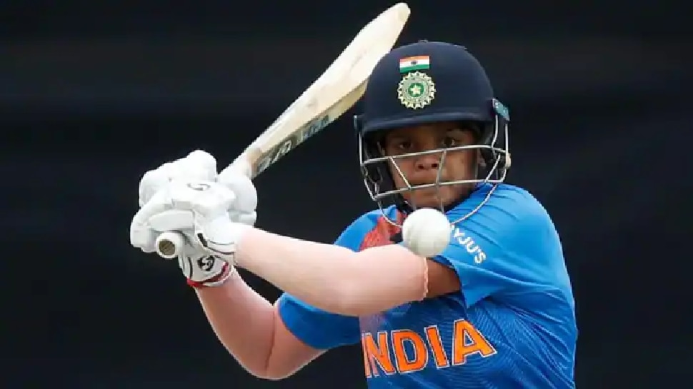 shefali verma becomes youngest cricketer to play for india