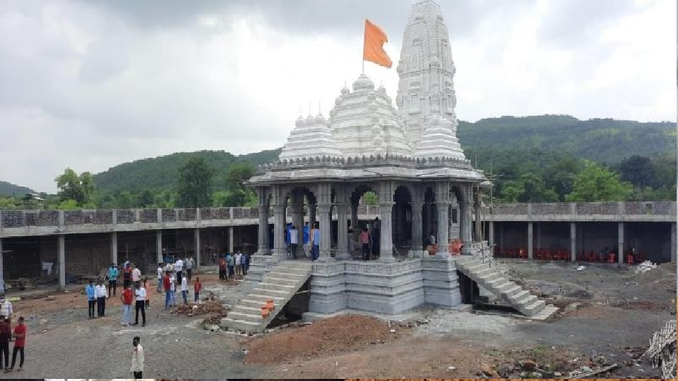 chhatrapati shivaji maharaj temple in maharashtra