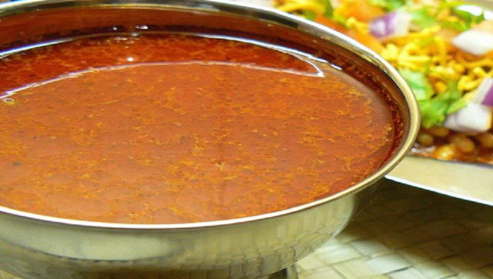 food hack how to remove oil from curry? use this trick and make your ...