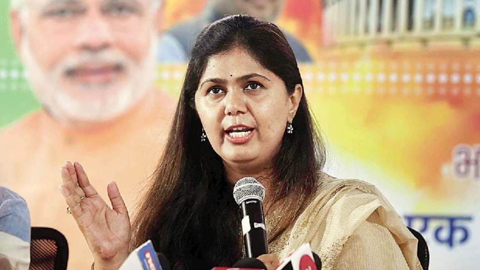 Pankaja munde on obc loosing political reservation