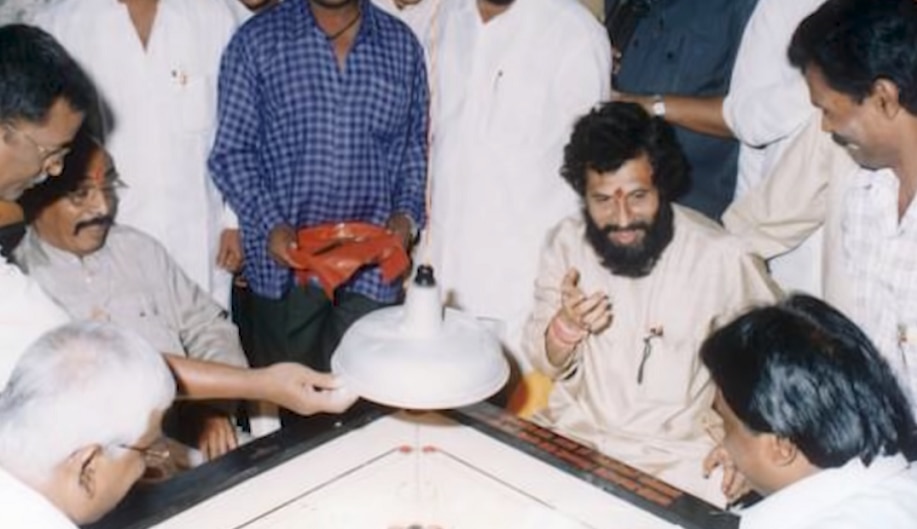 Dharmaveer anand dighe when slap shiv sena corporator