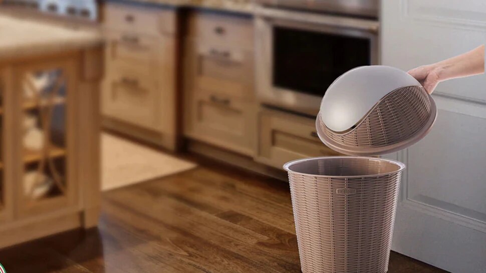 Vastu Tips and tricks right direction to keep dustbin at home read details