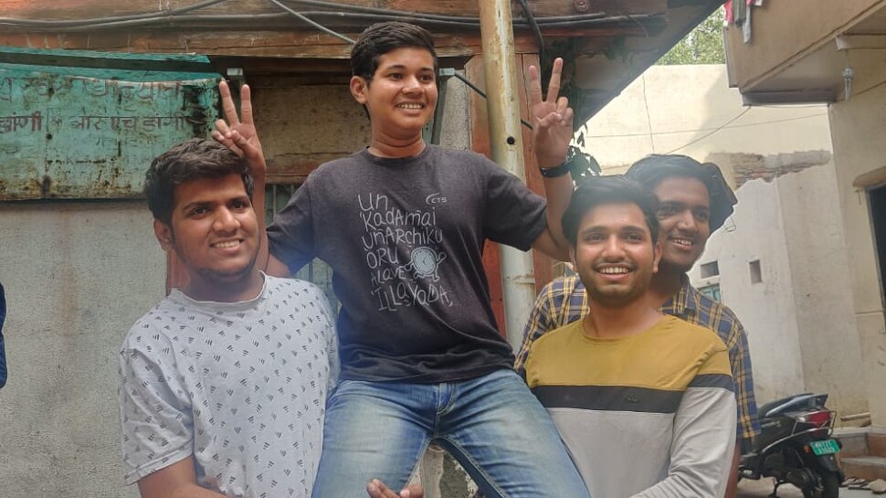 maharashtra ssc result 2022 pune student shubham jadhav got 35 percent ... maharashtra ssc result 2022 pune student shubham jadhav got 35 percent ...