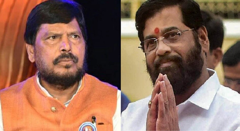 first reaction of Ramdas Athavale on the rebellion of Eknath Shinde