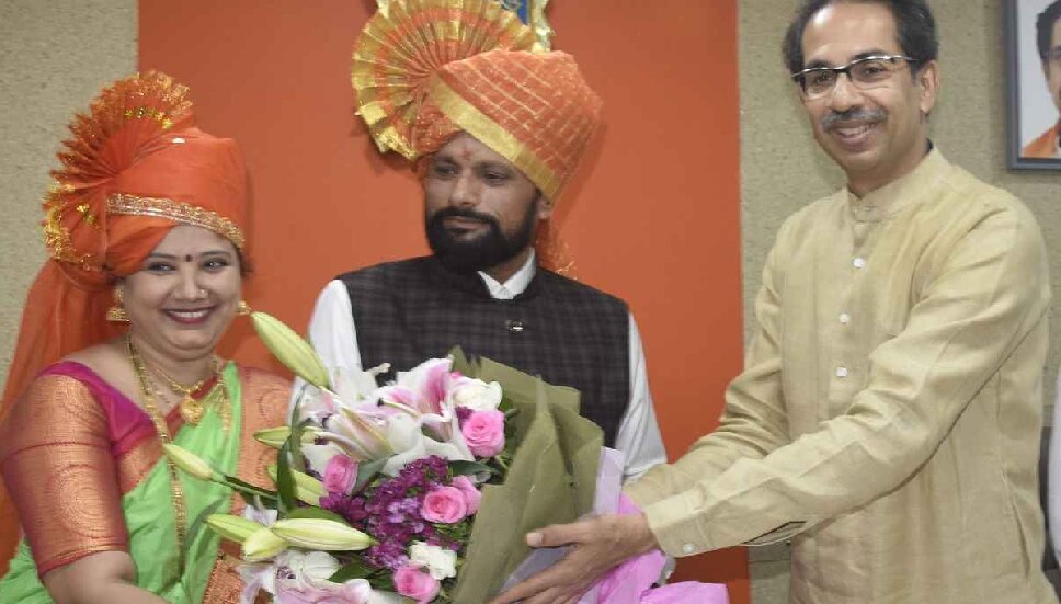 Another big blow to Shiv Sena Thane district chief Naresh Mhaske resigns