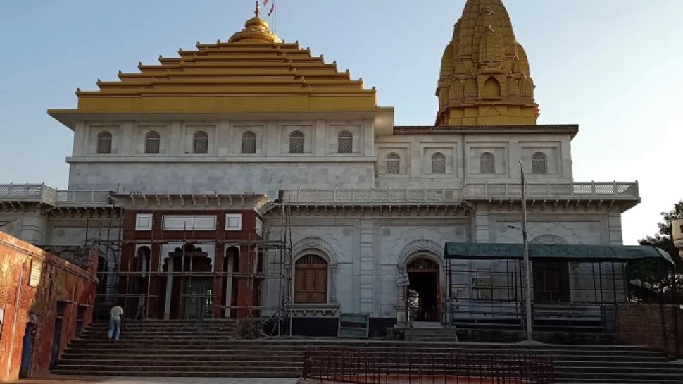 Indian mysterious temple of Bheemeshvari Devi there is only one idol of ...