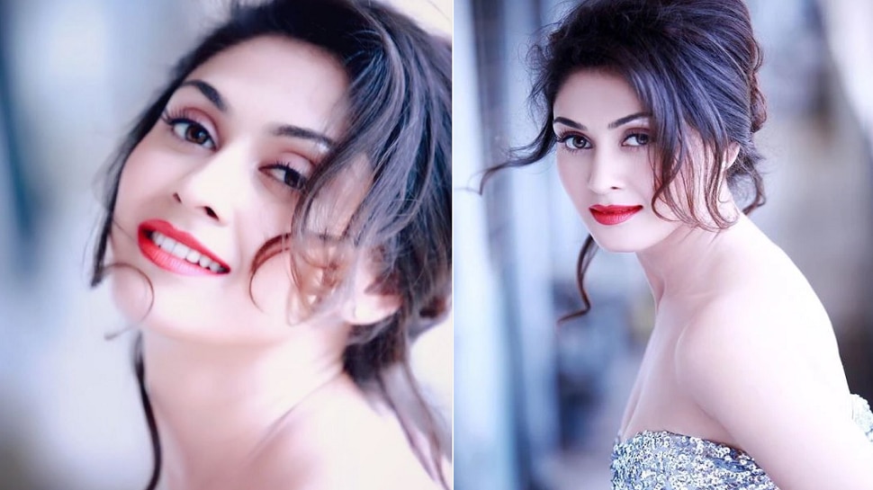 The beatyful beauty of Manjiri Phadnis unveiled in a silver gown Fans fida