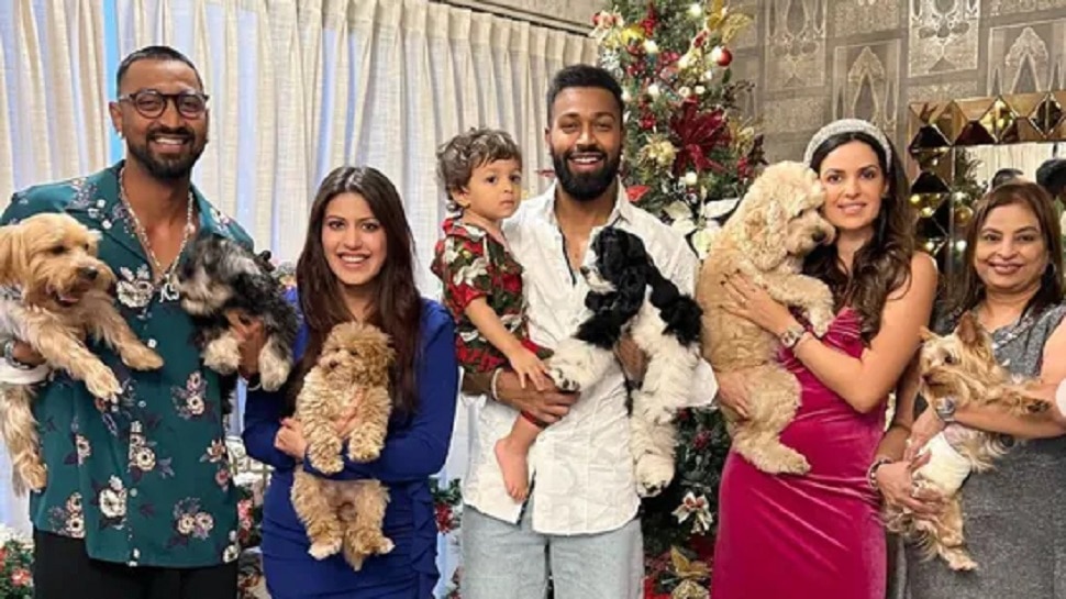 Krunal Pandya and his wife have been blessed with a baby boy kavir ...