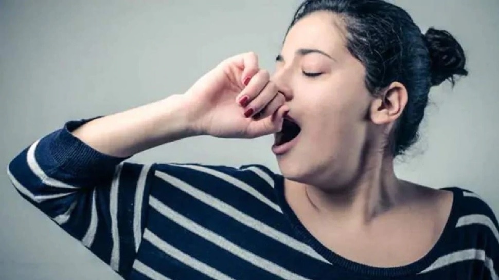 Why Exactly Yawn at work Know Reason Behind It