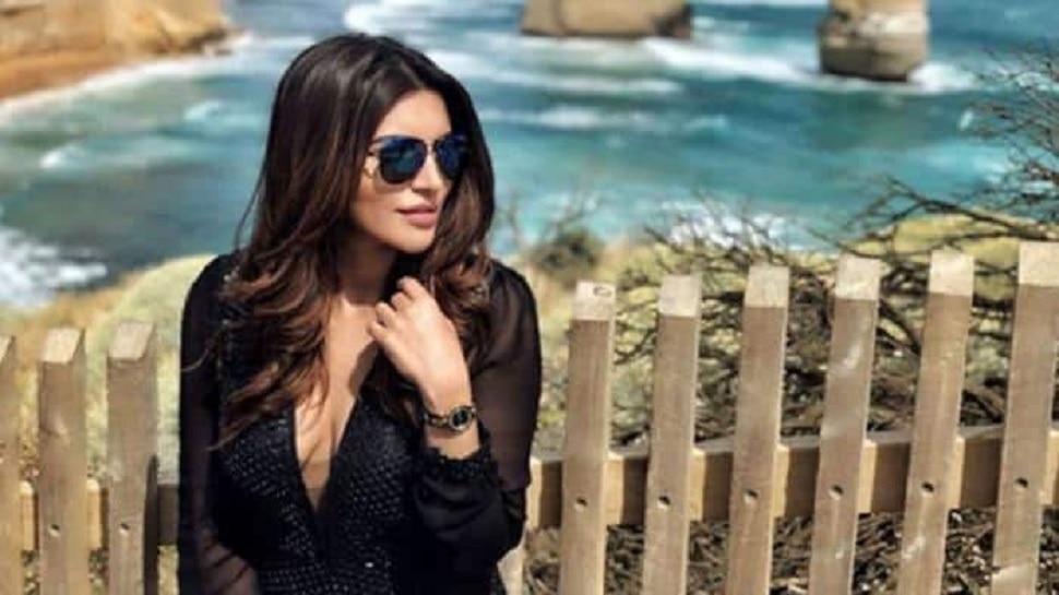 actress shama sikander reacts on casting couch says now the time has ...