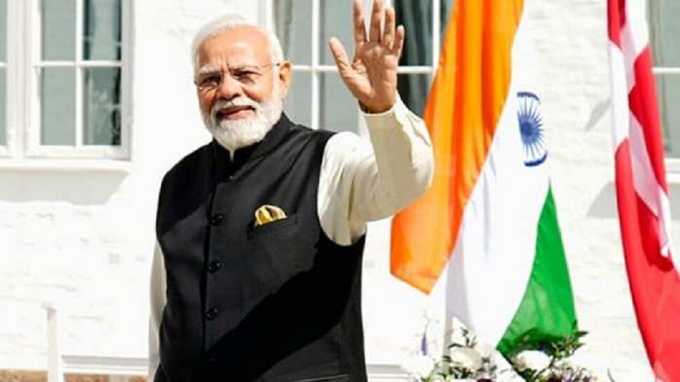 prime minister narendra modi birthday pm modi lifestyle brand of pen ...