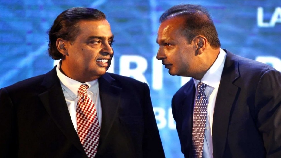 Mukesh And Anil Ambani Family guru ramesh bhai oza details