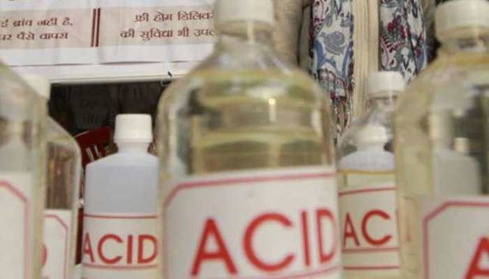 restaurant serves acid bottles to two kids now they both are critical