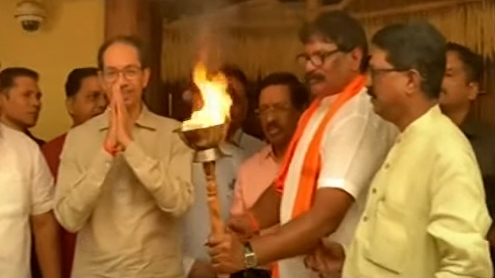 Uddhav Thackeray orders Shiv Sainiks Taking the torch