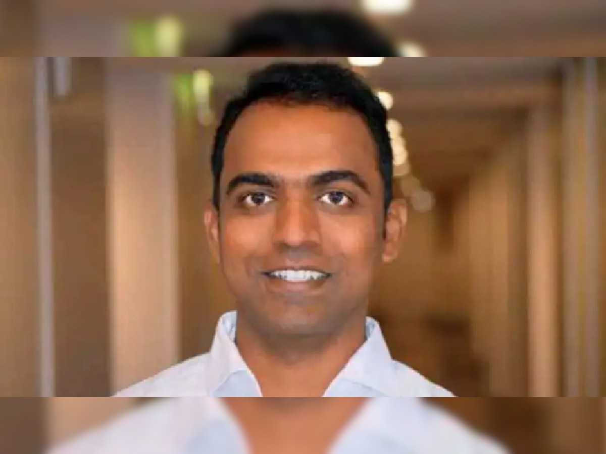 Solapur Zilla Parishadcontroversial education officer Kiran Lohar ...