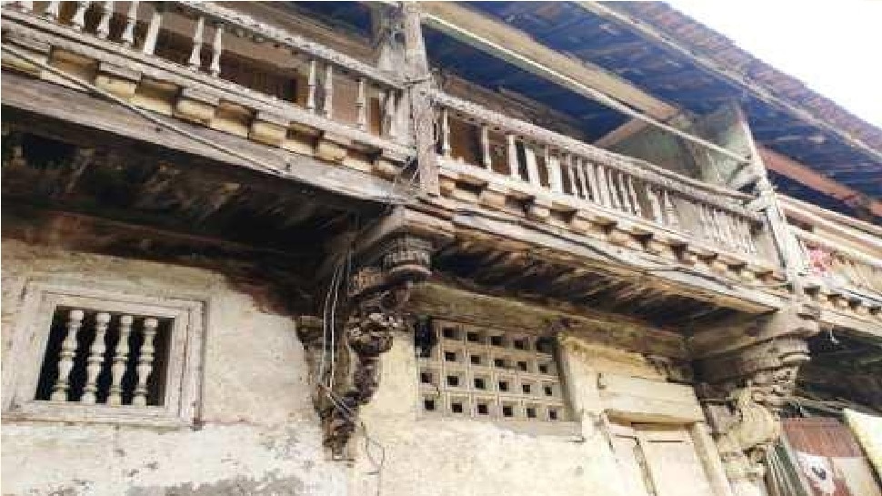 Historic Bapat Wada in Panvel demolished vk