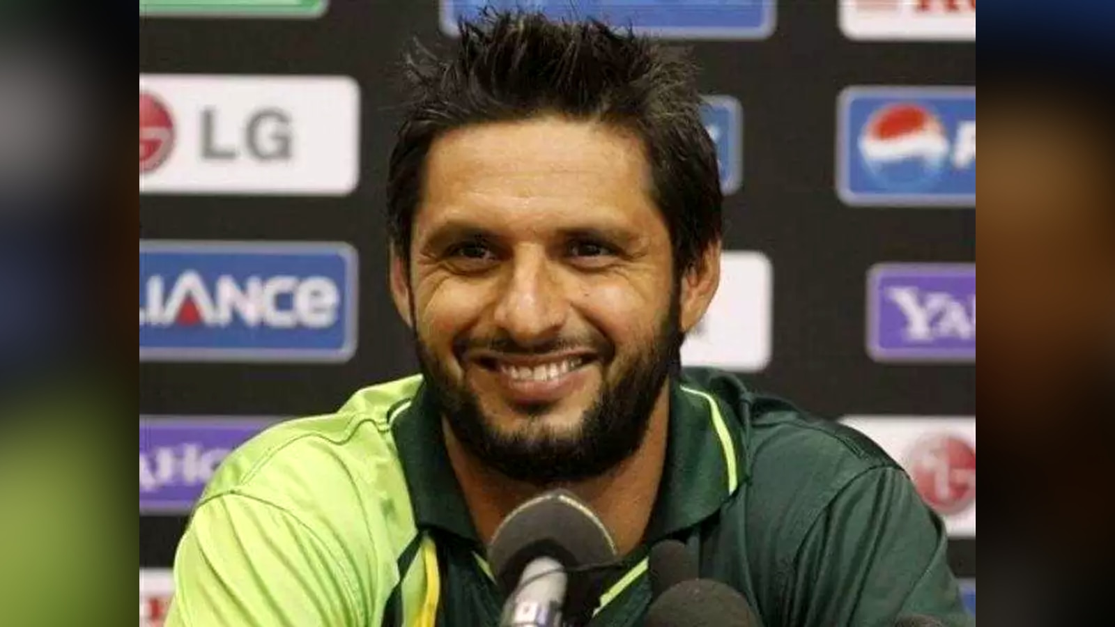 Trending Psl Shahid Afridi Is Coming Back To The Field Latest Marathi Sport News