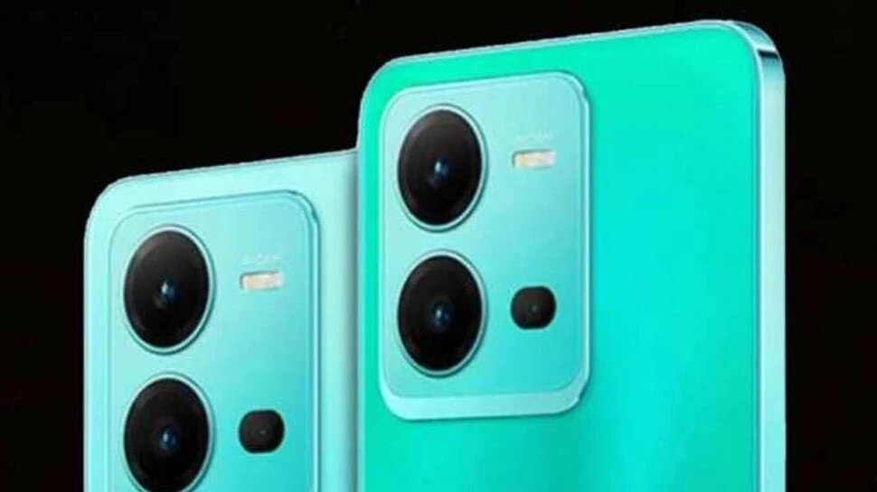 Why Smartphone Has Triple Camera Setup know Reason Behind it