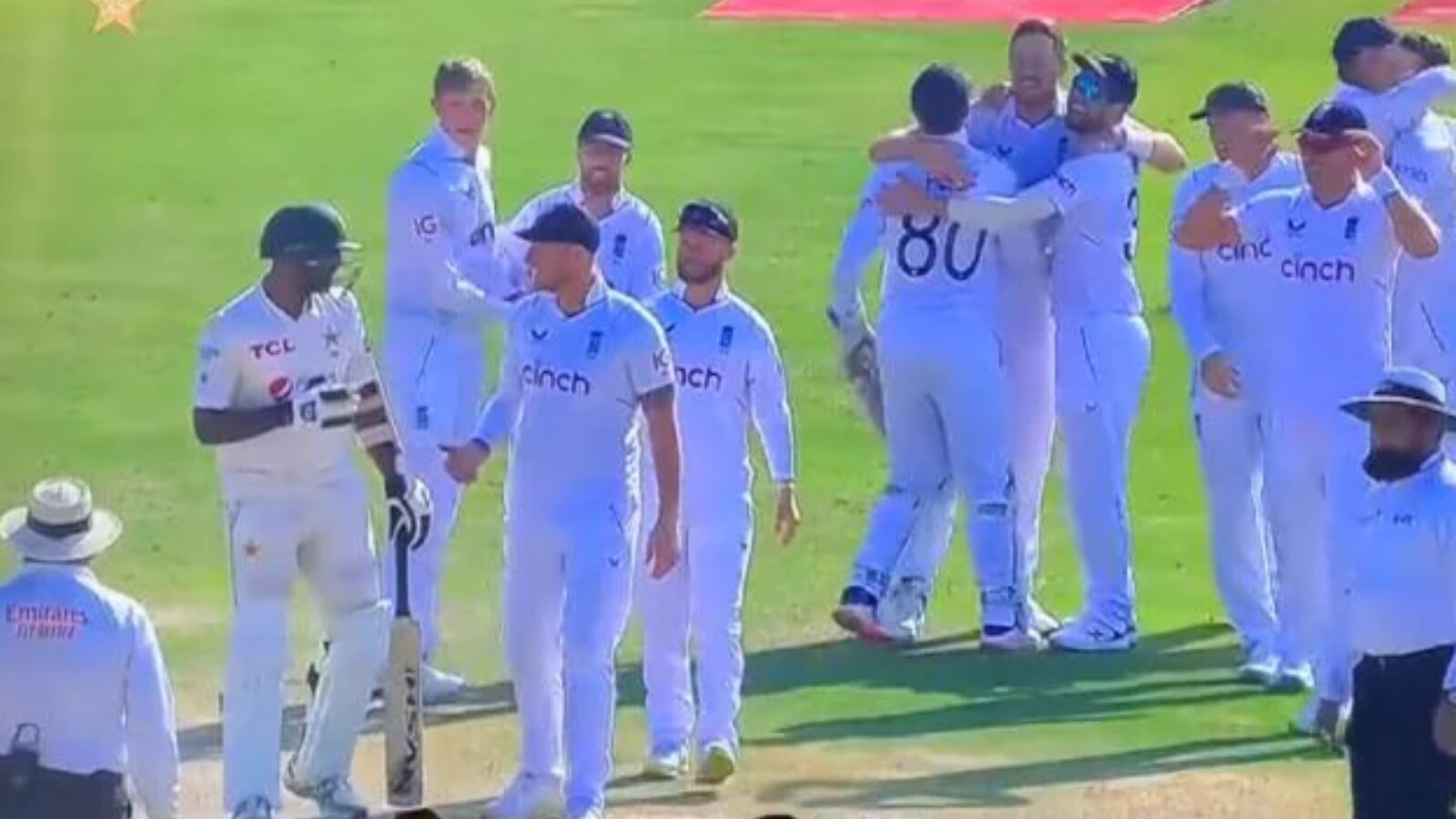 EngvsPak Ben Stokes handshake Mohammad ali viral latest marathi sport news
