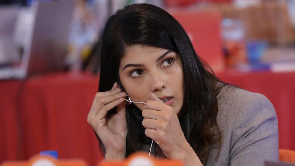 IPL Auction 2023 मध्ये या मिस्ट्री गर्लची एकच चर्चा Photo होतायत ...