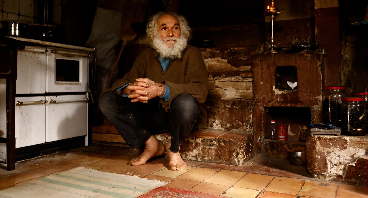 Fabrizio Cardinali Lived Entirely off the Grid for More Than 50 years