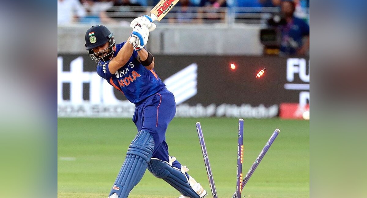 Virat Kohli clean bowled in the Ind vs Sl 2nd ODI Match viral Video ...