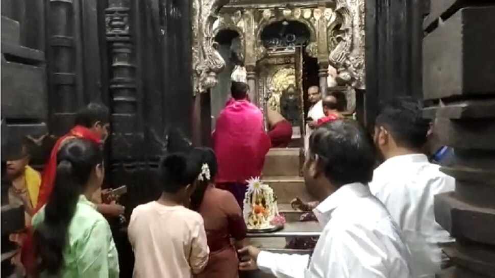 Inspection of idol of Ambabai Temple in Kolhapur by Central Archeology ...