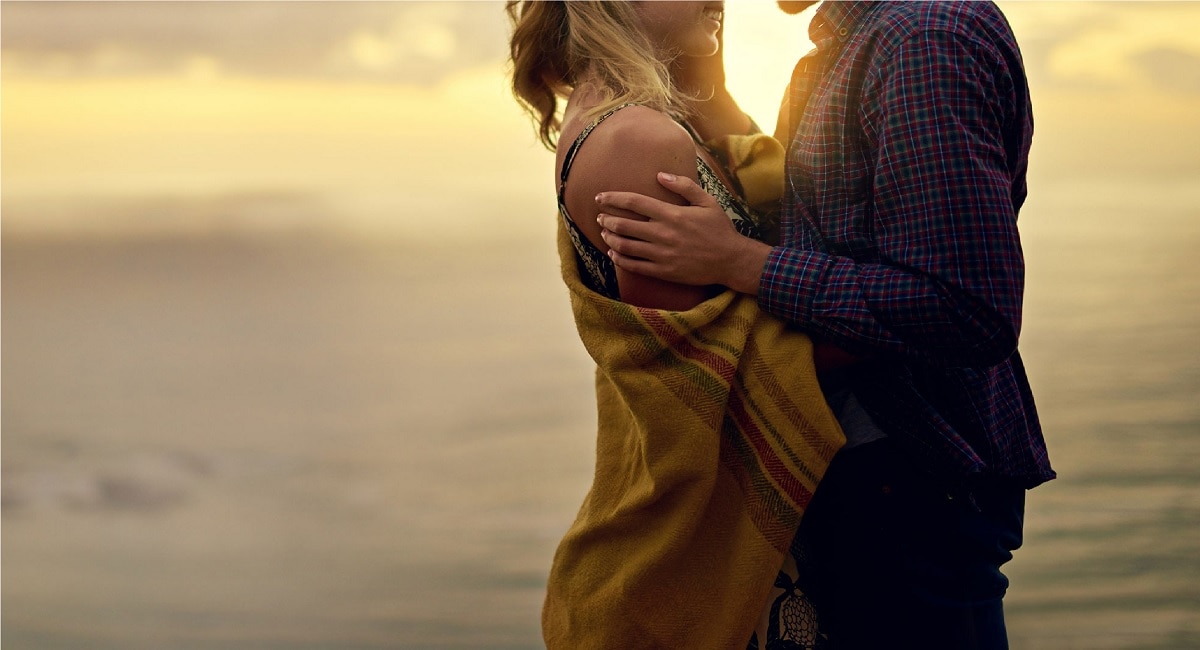 Physical Relationship: Sex करताना पुरुष नोटिस करतात 'या' चार गोष्टी; महिलांना हे माहितीच असले ...