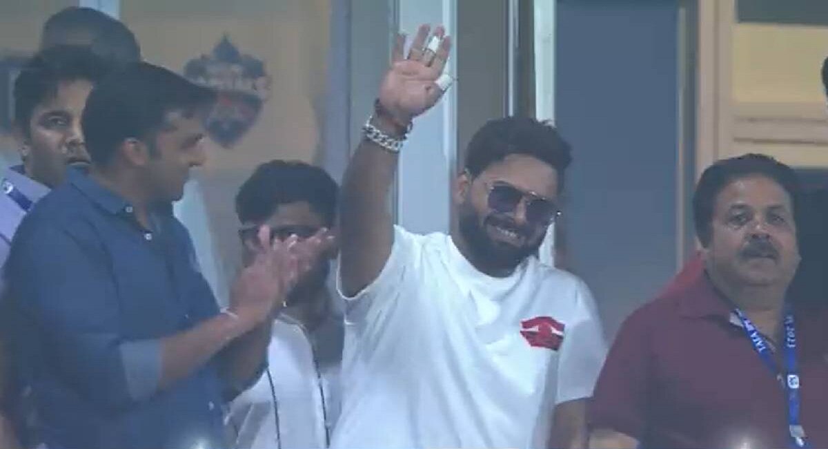 ipl rishabh pant reached delhi arun jetli stadium for supoort delhi ...
