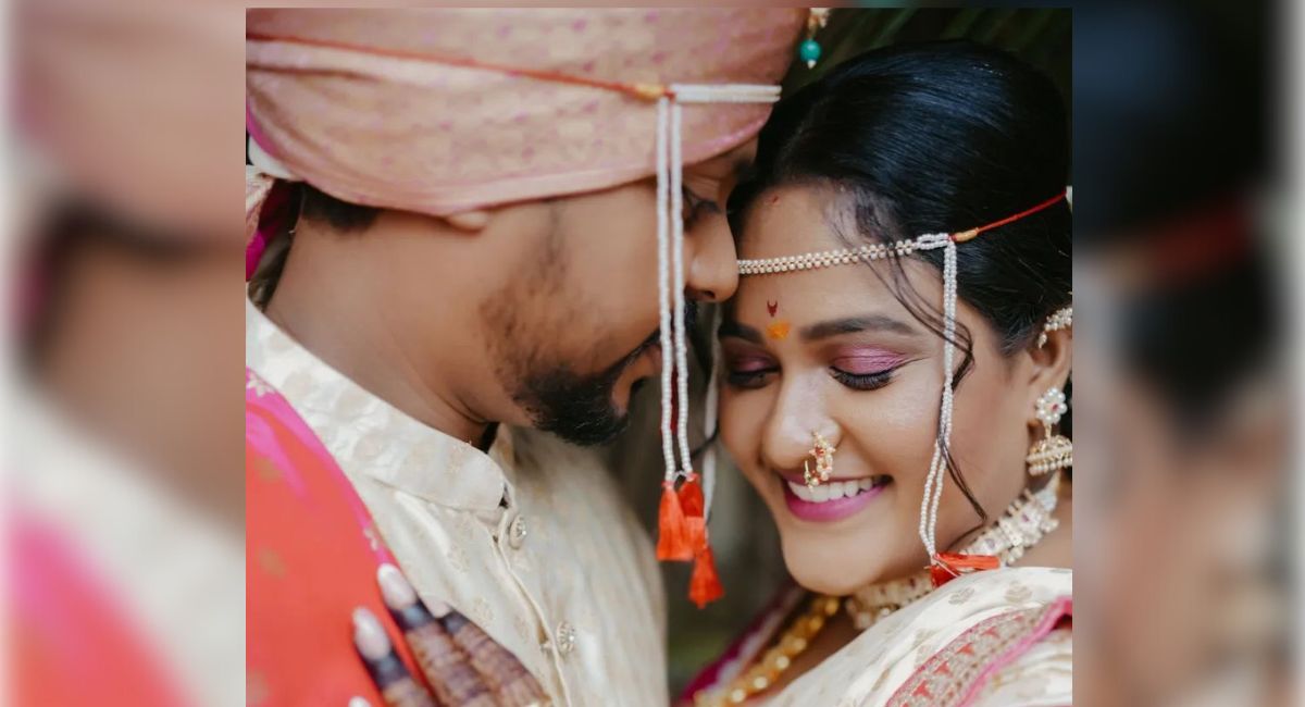 'हमार फगुनिया', Vanita Kharat चा पतीसोबतचा देसी रोमँटिक व्हिडीओ VIRAL ...