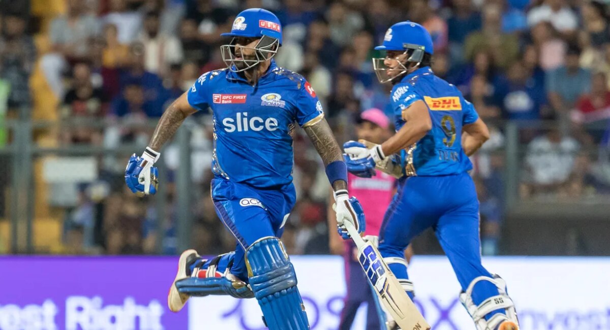 IPL 2023 MI vs RR Live Score Match 42 Mumbai Indians vs Rajasthan Royals Live Cricket Scorecard ...