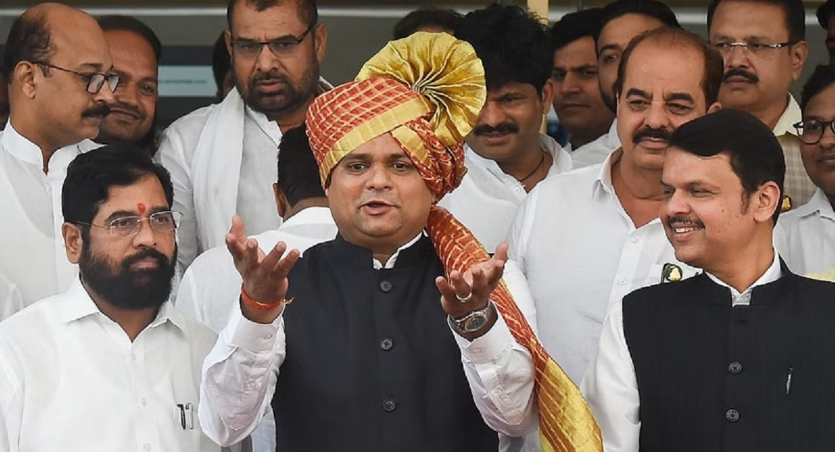 सुप्रीम कोर्टाने विधानसभा अध्यक्षांकडे निर्णय सोपवल्यानंतर राहुल ...