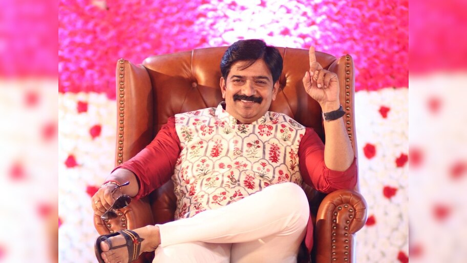 पिट्याभाई झाले नगरसेवक, 'सिंगल' चित्रपटातील गाणं प्रेक्षकांच्या भेटीला ...