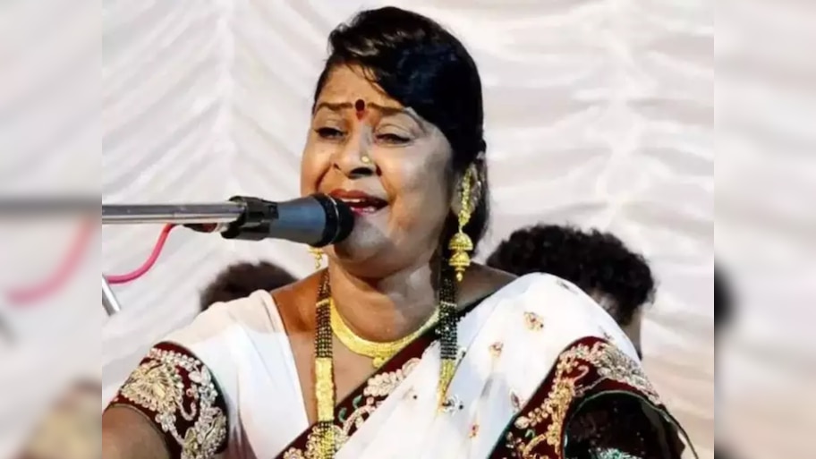 आंबेडकरी चळवळीचा आवाज हरपला! ज्येष्ठ गायिका वैशाली शिंदे यांचं निधन ...