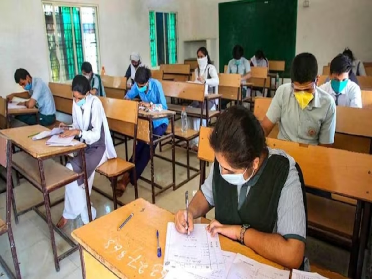 दहावी, बारावीच्या विद्यार्थ्यांना मोठा दिलासा! परीक्षेचा पॅटर्नच बदलला ...