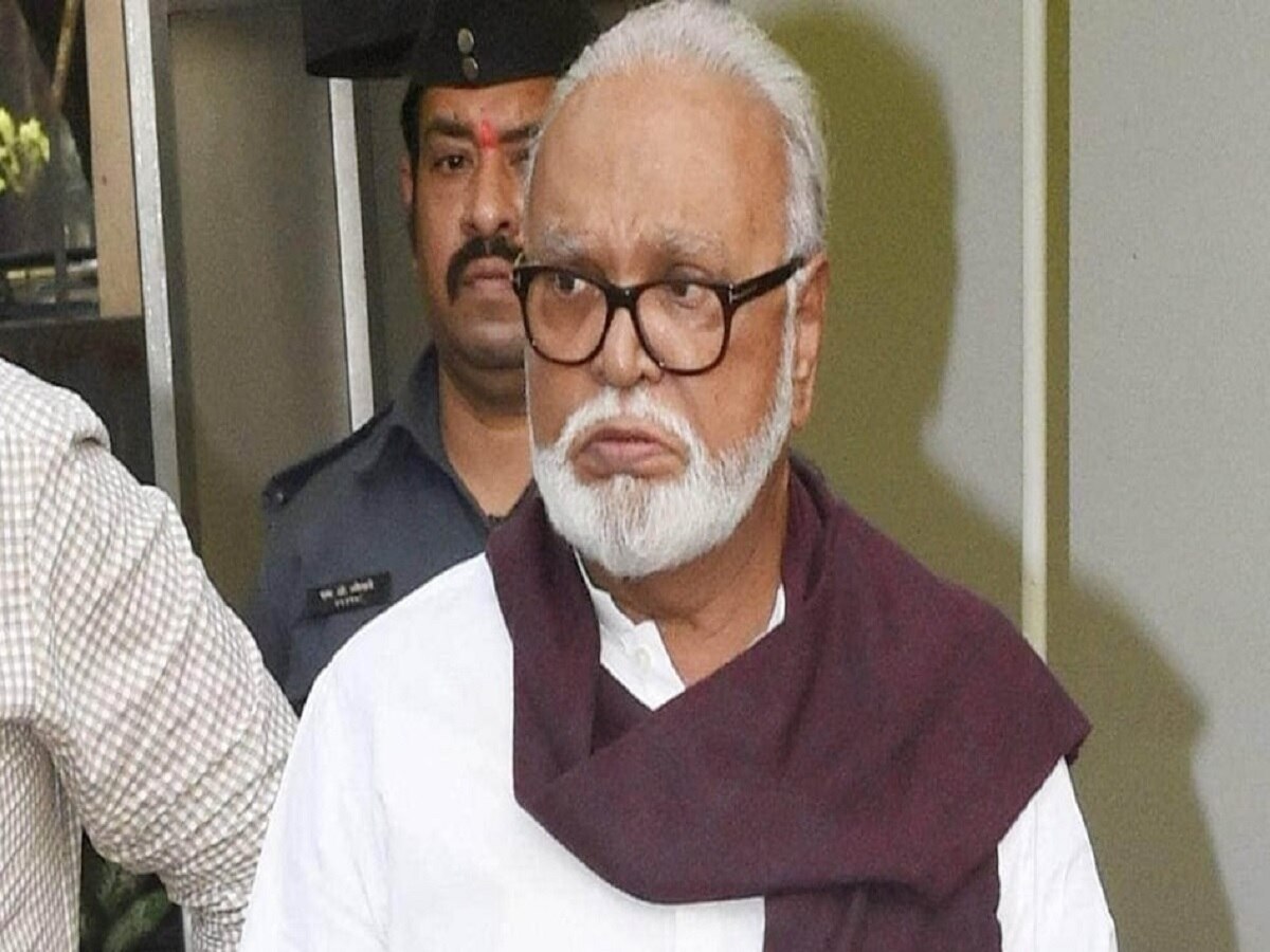 दादरच्या शिवाजी पार्क पोलीस ठाण्यात छगन भुजबळ यांच्याविरोधात तक्रार ... दादरच्या शिवाजी पार्क पोलीस ठाण्यात छगन भुजबळ यांच्याविरोधात तक्रार ...