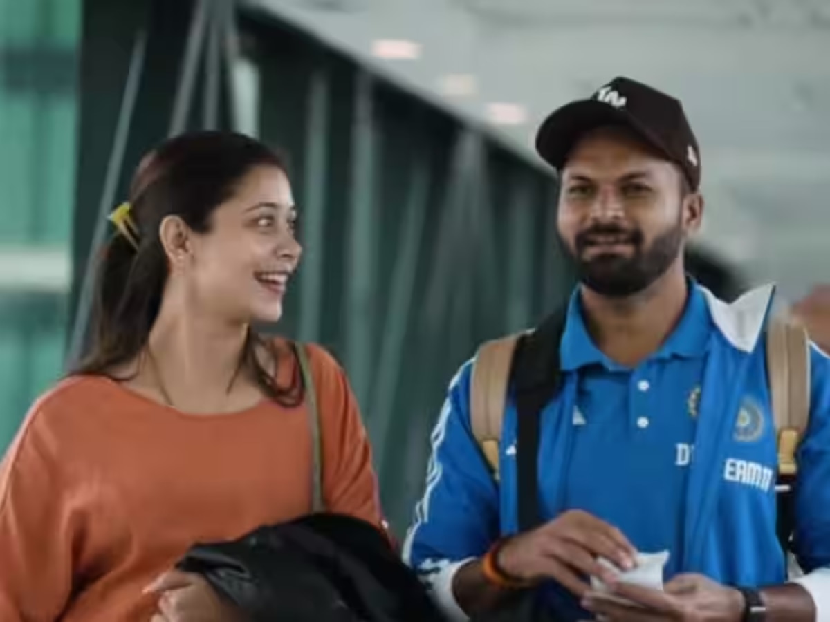 Mukesh Kumar Reached South Africa With His Wife Divya Singh before IND vs SA 2nd T20I News in ...