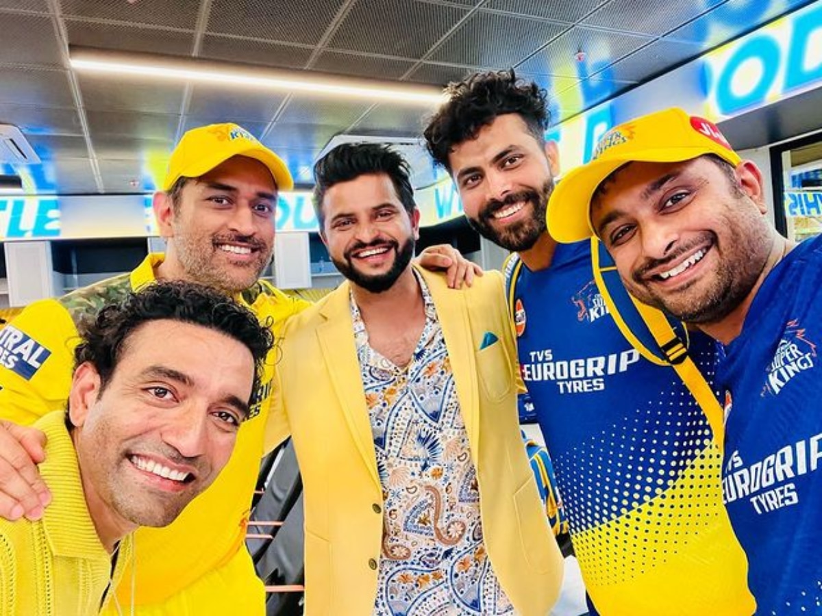 Ambati Rayudu in Politics joins YSR Congress in presence of Jagan Mohan ...