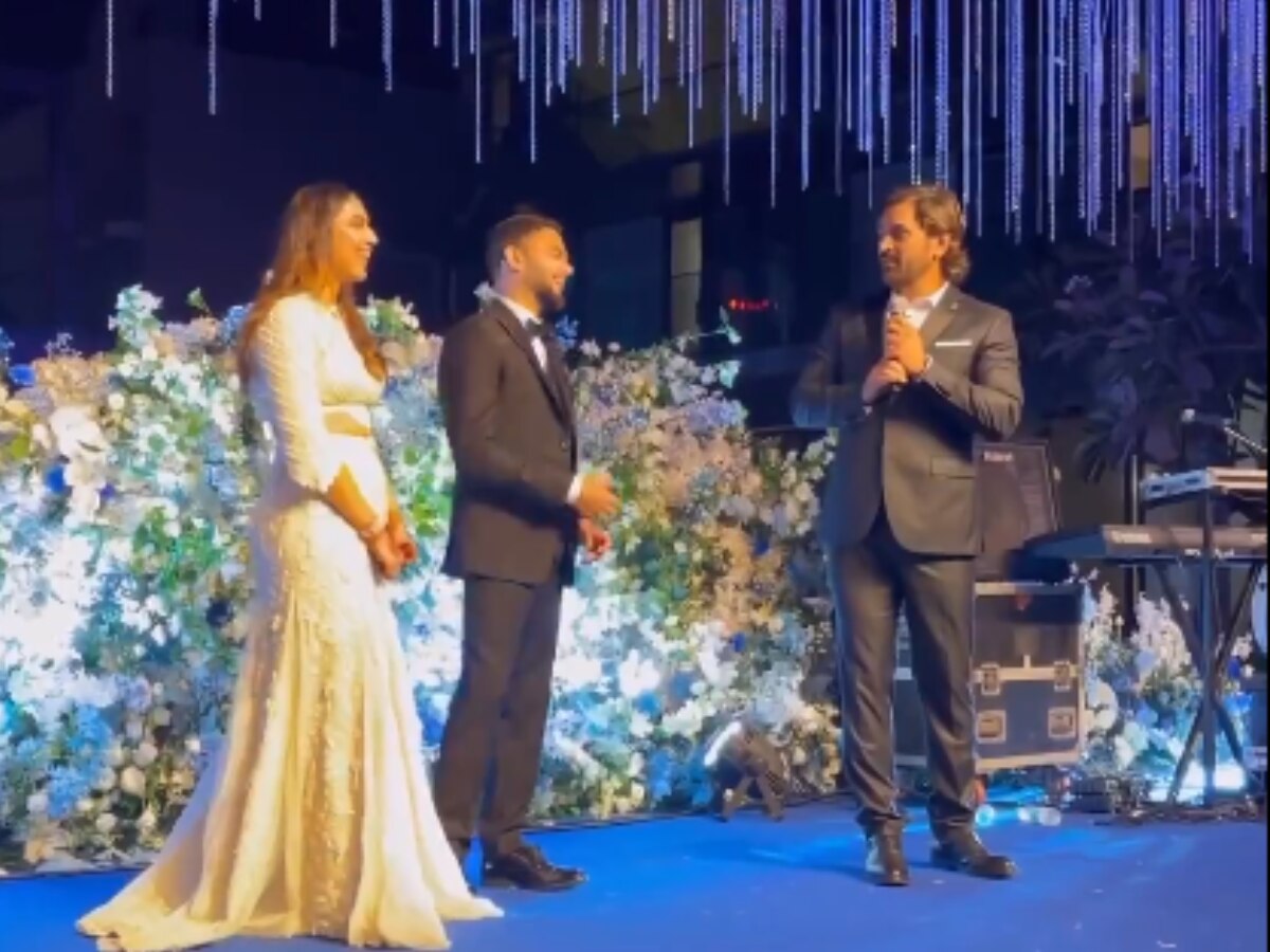 MS Dhoni splits everyone with hilarious speech at Rishabh Pant sister ... MS Dhoni splits everyone with hilarious speech at Rishabh Pant sister ...