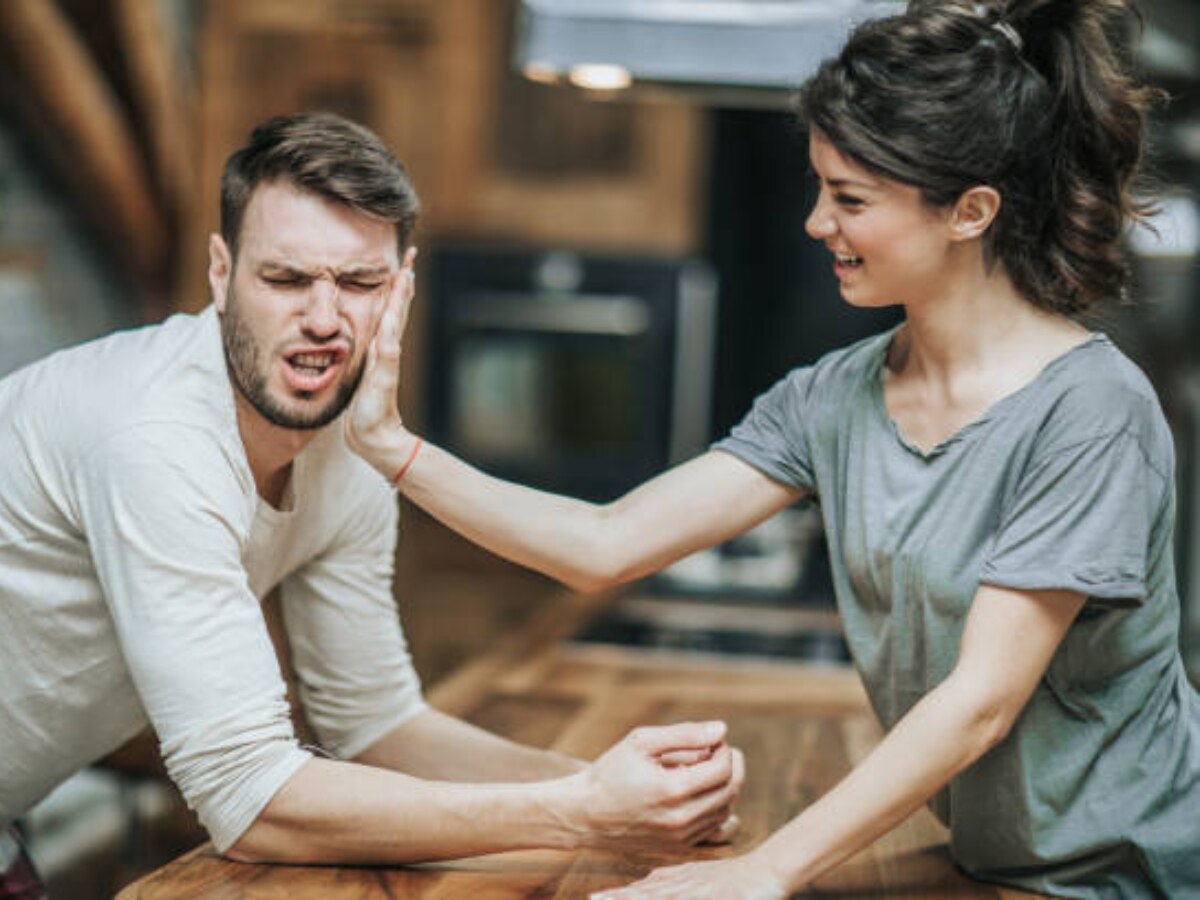 Anti Valentines Day 2024 What is Slap Day Know Date History and ...