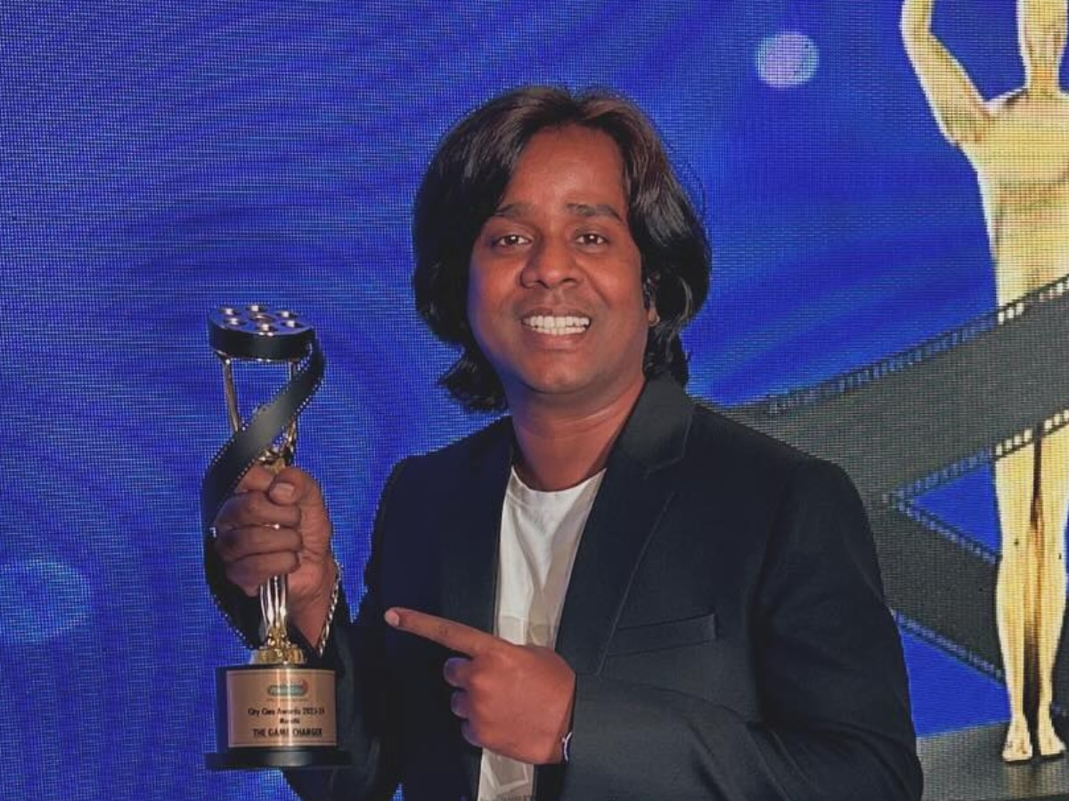 गौरव मोरेला 'या' चित्रपटासाठी मिळाला पहिला पुरस्कार, खास व्यक्तींना ...