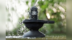 pouring water on shivling astrology News in Marathi, pouring water on ...